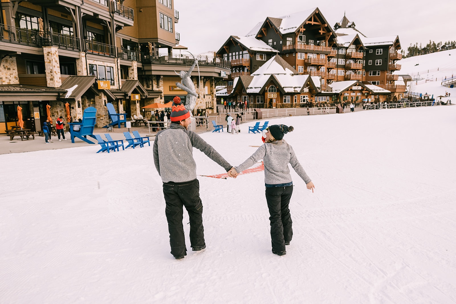 Tips for planning a winter wedding in the snow