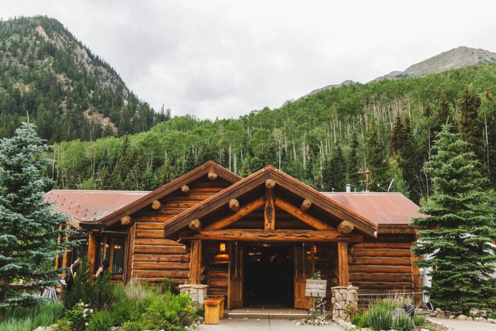Stunning summer wedding at Pine Creek Cookhouse in Aspen
